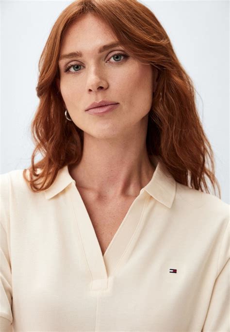 Платье Tommy Hilfiger, цвет: бежевый, RTLADL254201 — купить в интернет ...