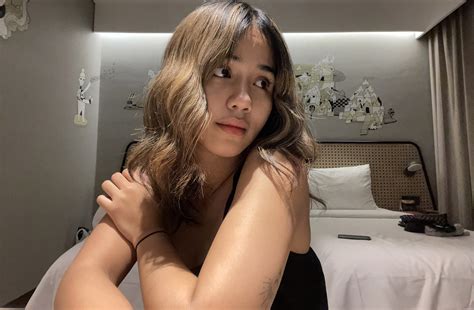Dari hobi membuat video, Tiktoker cantik ini sukses diikuti 11,5 juta pengikut - ARTIKEL ...