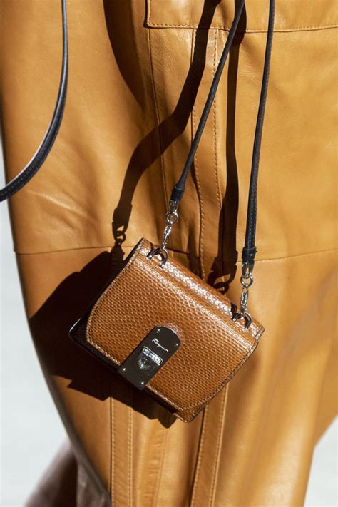 Salvatore Ferragamo at Milan Fashion Week Fall 2019 | Leather bag women ...