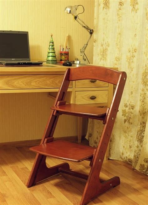 Стул детский регулируемый по высоте