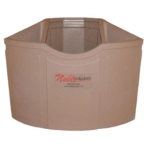 Noble Corner Feeder