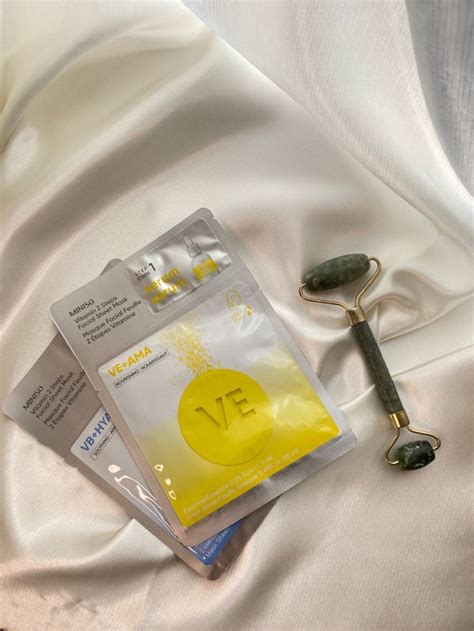 Face mask skincare 🤍 | Masque facial, Masque, Sérum