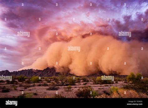 Arizona Staub Sturm Stockfotos und -bilder Kaufen - Alamy