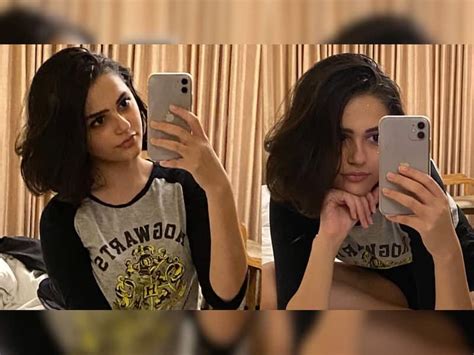 Meet Saiyaara Actress Aneet Padda: Hails From Amritsar, Starred In TV ...