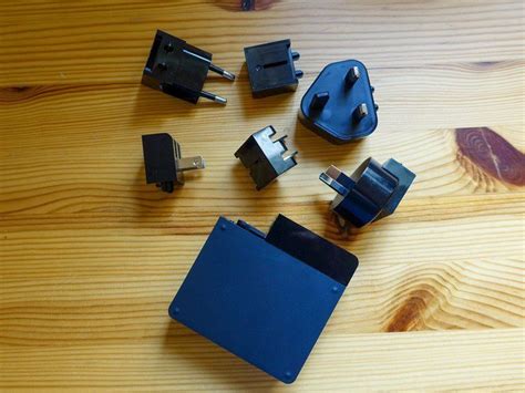 Mophie Powerstation Hub review: The charger that charges itself ...