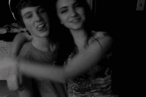 Couple Love GIF - Find & Share on GIPHY