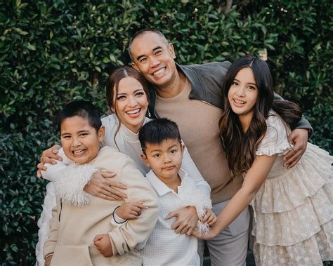 Umur Sudah 11 Tahun, 7 Potret Mikhayla Anak Nia Ramadhani yang Cantiknya Saingi Sang Mama ...