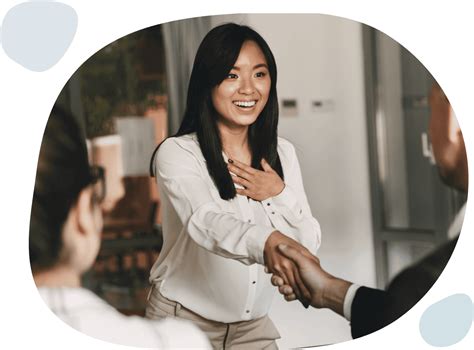 How to Conduct Structured Interviews and Interview Best Practices