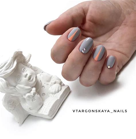 Невесомый серый оттенок гель-лака Patrisa Nail номер 618 из коллекции ...