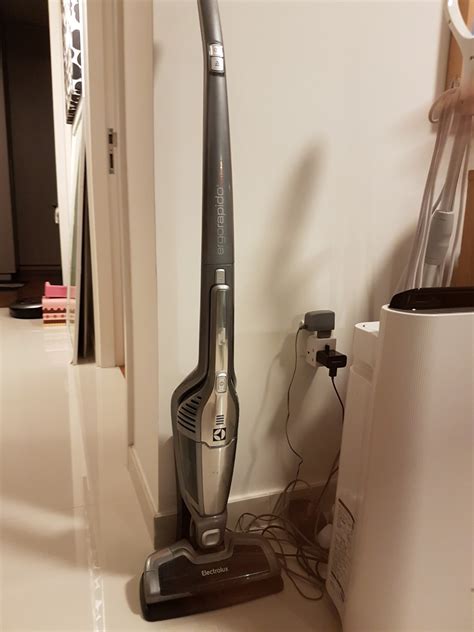 electrolux ergorapido, TV & Home Appliances, Vacuum Cleaner ...