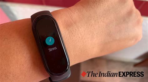 Sale > mi fit 4 whatsapp > in stock