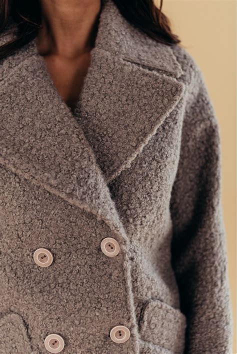 Пальто женское Valentir двубортное оверсайз - купить 2500 грн
