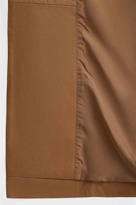 Плащ из натуральной кожи Снежная королева collection 689870003 цены в ...