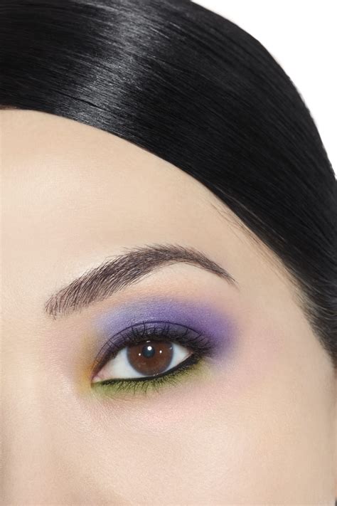 LES 4 OMBRES Multi-effect quadra eyeshadow 394 - Divination | CHANEL