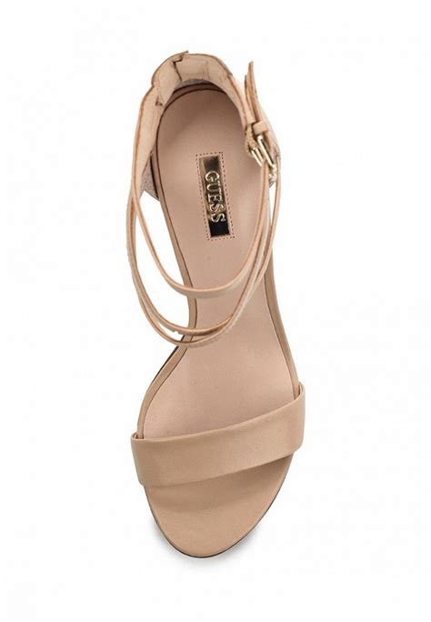 Босоножки Guess, цвет: бежевый, GU460AWDQY66 — купить в интернет ...