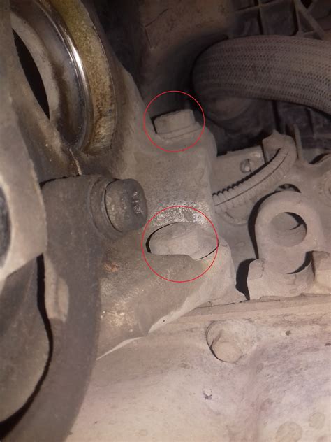 Нижняя опора двигателя от двухлитрового 307. — Peugeot 408, 1,6 л, 2012 ...