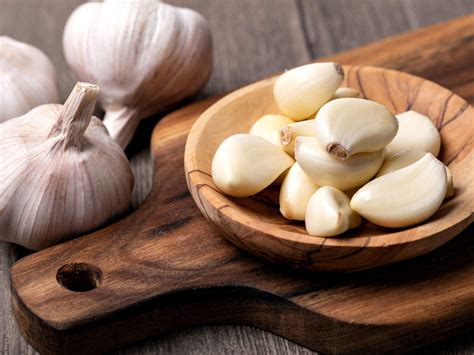 ТОП-5 продуктов для здоровья почек | Живая Еда с Сергеем Малозёмовым | Дзен