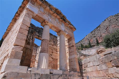 Stanca Ginel » Blog Archive » Oracolul din Delphi