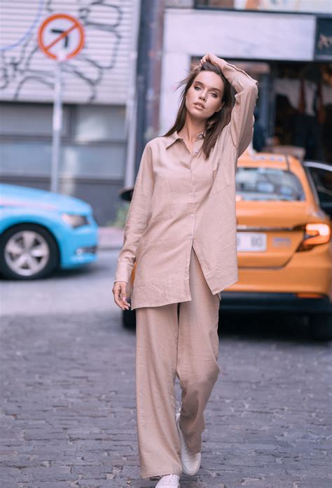 The ZAHIA set – Ayniya