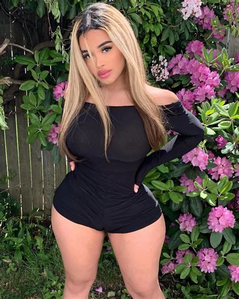 Giselle Lynette | Hot Instagram Model Biography, Height, Net Worth, Boyfriend & Pics | BrightCeleb