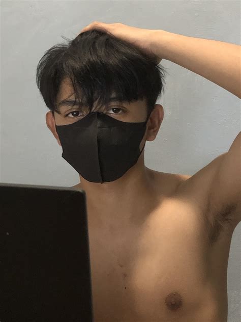 Sniff it while I'm studying : r/TwinkPits