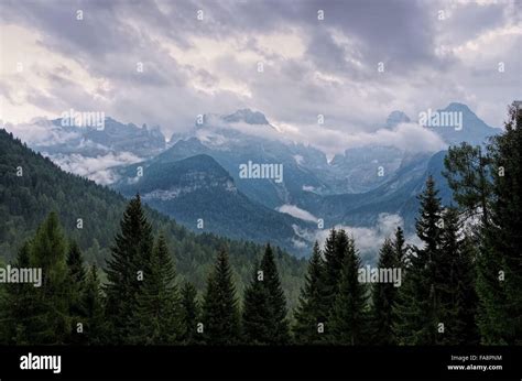 Brenta Gruppe in den Dolomiten - Brenta group in Dolomites 01 Stock ...