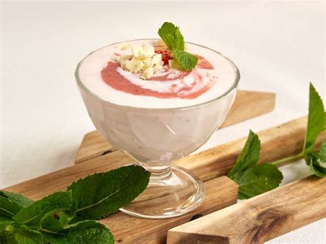 Йогурт с яйцами – пошаговый рецепт приготовления с фото