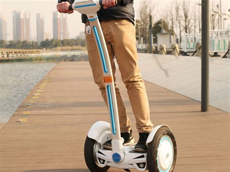 Купить двухколесный сигвей Airwheel S3 в Москве