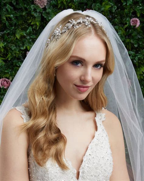 9281 – marionatbridal