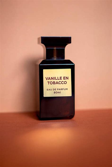 VANILLE EN TOBACCO Eau de parfum par Elegance Emiratie