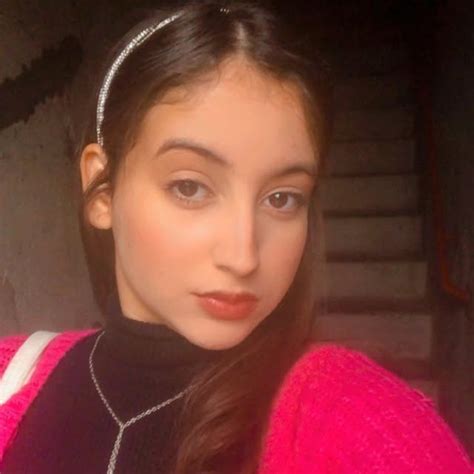 Isabella Siqueira (@isabella_siqueira67) • Threads, Say more