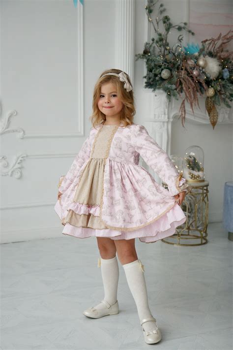 Нежное платье в пастельных тонах La Amapola в интернет магазине anjkids.ru