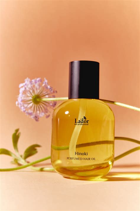 Lador Perfumed Hair Oil Kit :: Behance