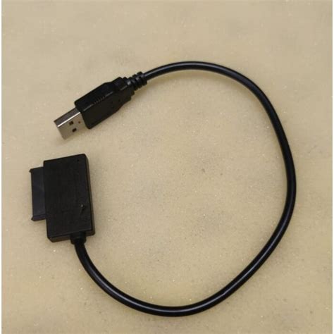 USB adapteri kannettavan tietokoneen optisen SATA-aseman liittämiseksi ...