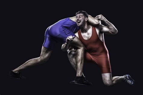 What Are the Advantages & Disadvantages of Wrestling? | Livestrong.com