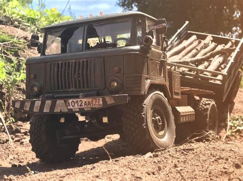 Gaz-66 project done. Complete with cracked windows. : rccars