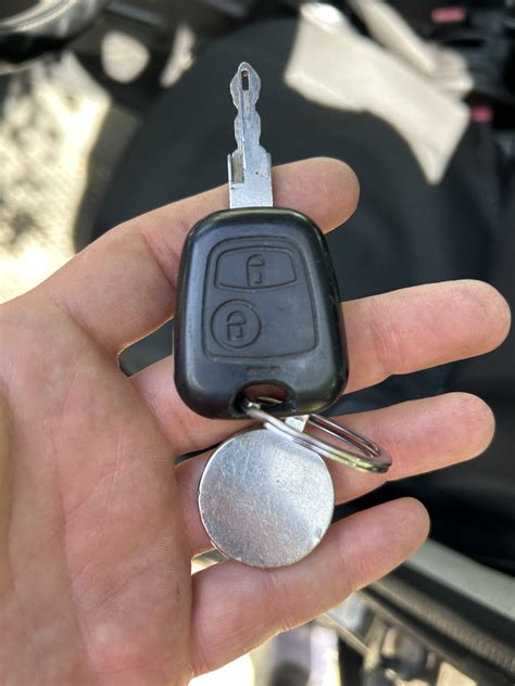 New electronics for 206 key | Peugeot Forums