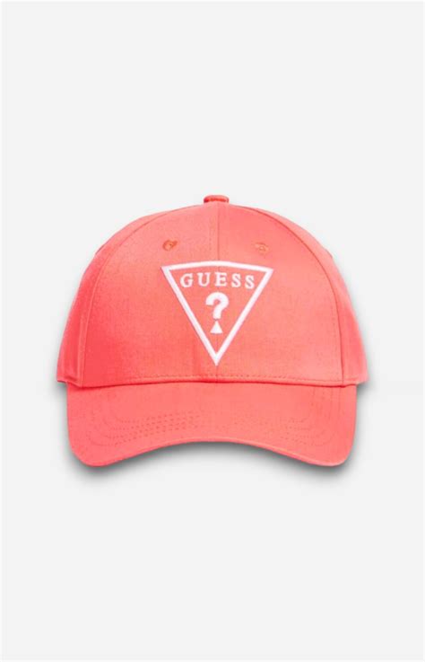 Бейсболка Guess - купить за 2 990 ₽ с доставкой по Москве и России ...