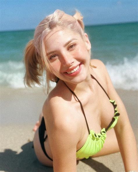 Icata encanta posando en bikini desde Miami Beach - Tecache.cl