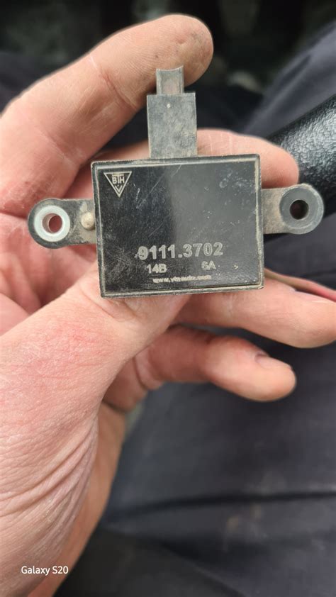 Регулятор напряжения и переобувка — Lada 21114, 1,6 л, 2006 года ...