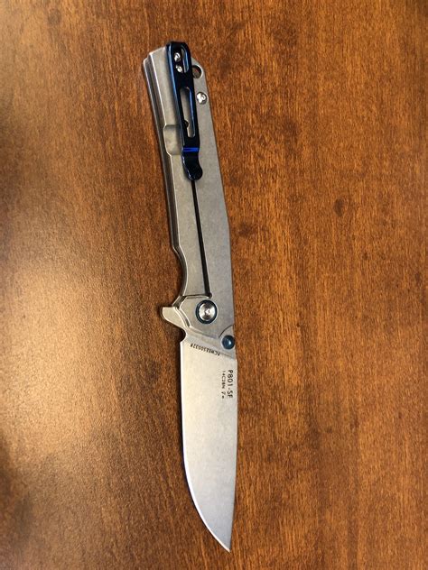 Newest addition to my EDC. Ruike P801-SF : r/EDC
