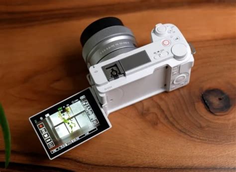 Представлена камера Sony ZV-E10 II — компактная беззеркалка для ...