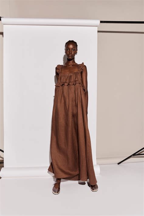 Rossana Linen Maxi Dress Chocolate – VRG GRL