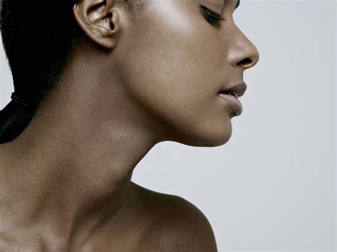 Neck Aging Treatments Explained - Younger Looking Neck Tips and Tricks ...