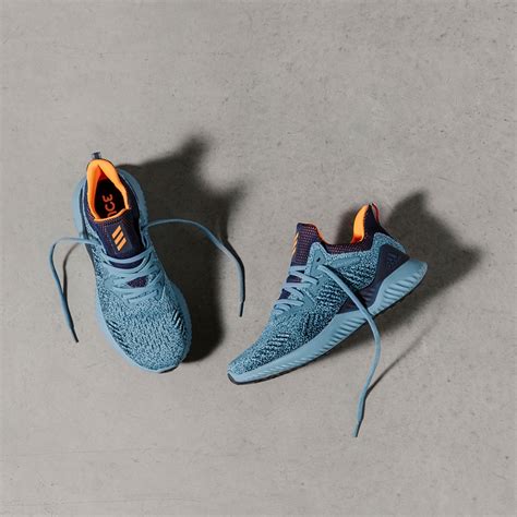 Η adidas αποκαλύπτει το ανανεωμένο AlphaBOUNCE Beyond | το running ...