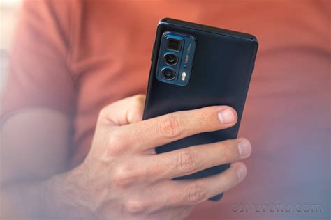 Motorola Edge 20 Pro review: Design, build quality, handling