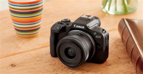 Canon EOS R100: Una cámara pequeña y fácil para empezar en fotografía ...