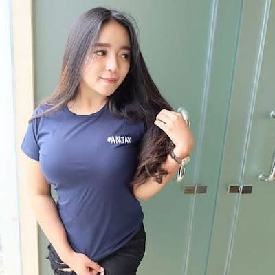Cerita Seks Ngentot Dengan Teman Kos - video skandal panas Indonesia