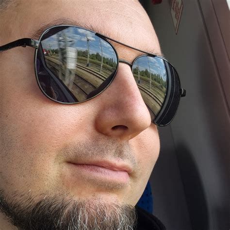 Post from Maxplaier