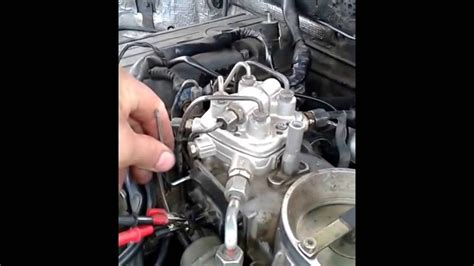 Холостые обороты Мерседес W124 102 двигатель - YouTube